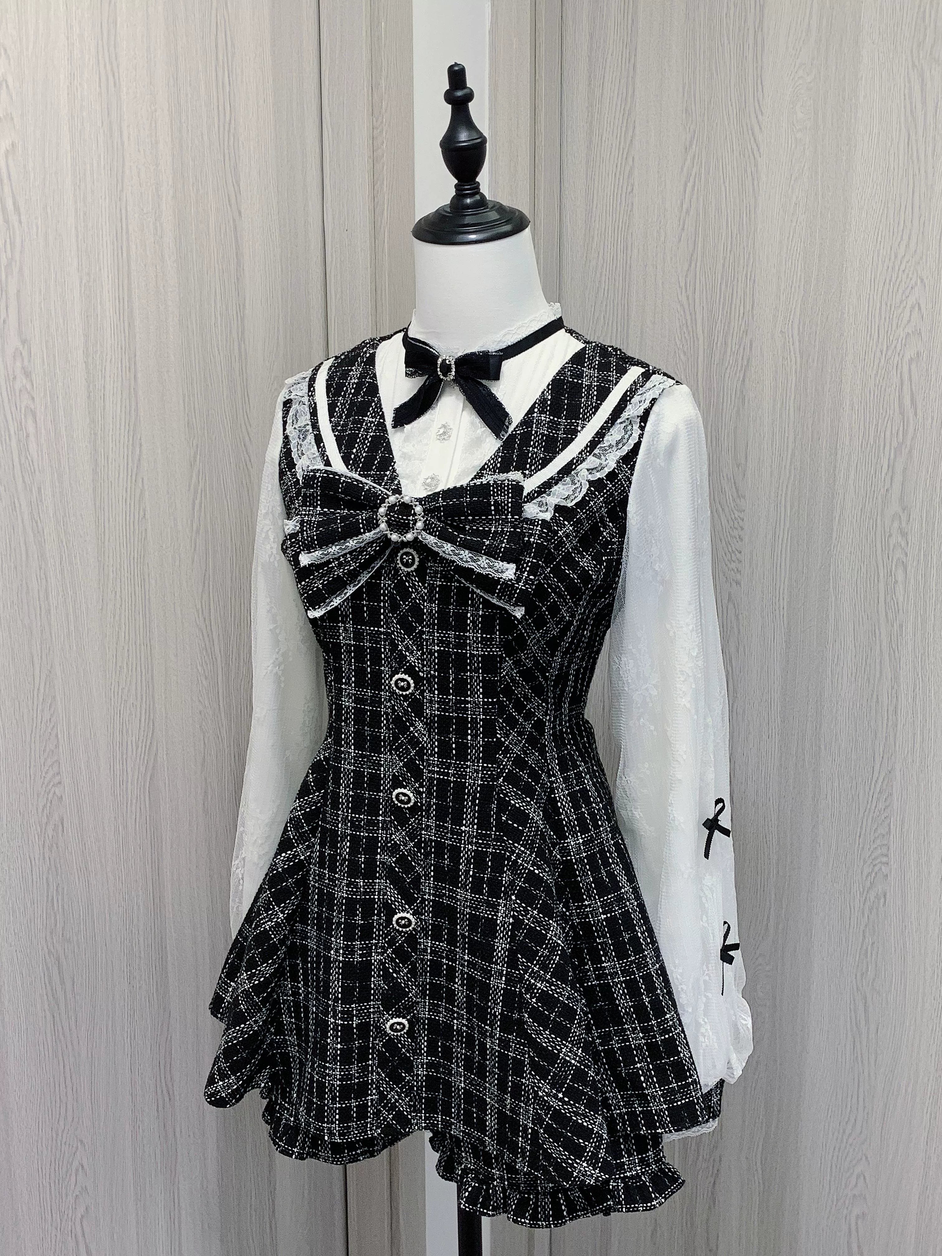 Jirai kei Dress Black White Check Double Layer Sleeves Short Set ...